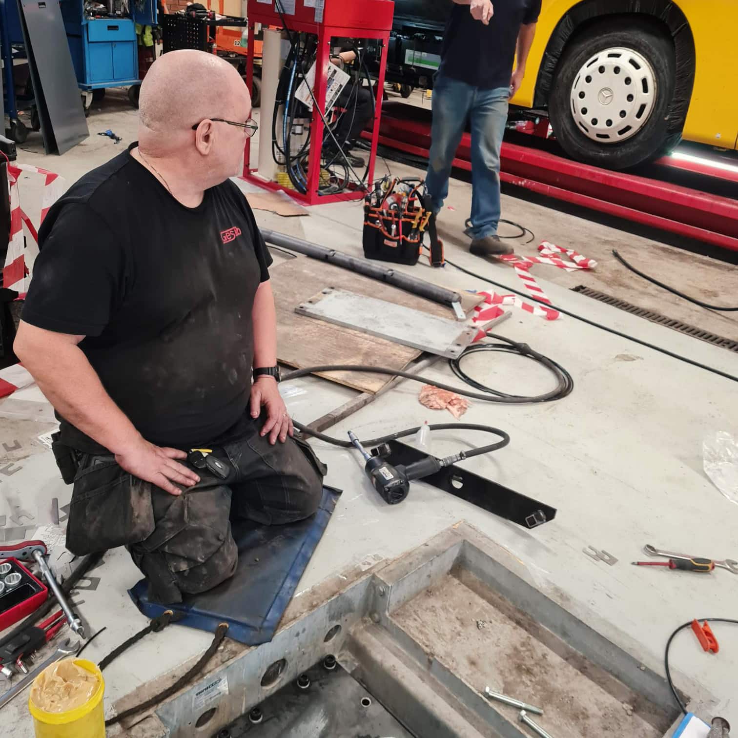 Installera Billyft Gesab, Garage Equipment Service AB